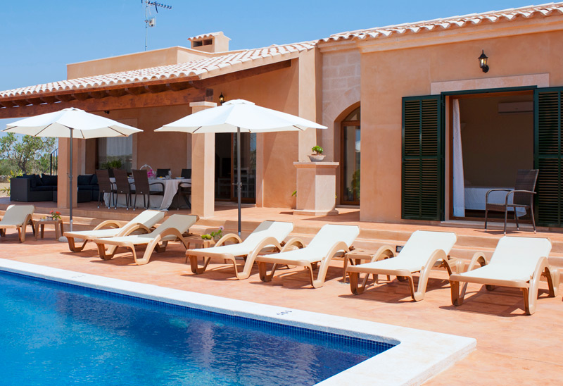 Finca Noa auf Mallorca mit Pool und Jacuzzi von privat